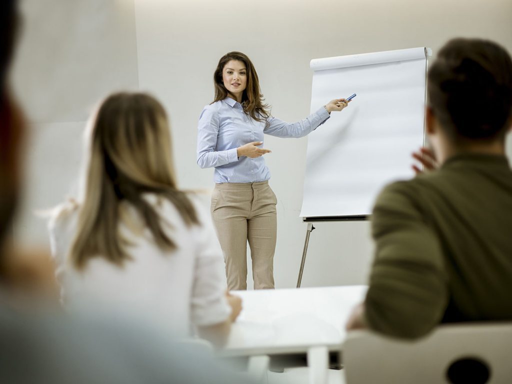 Ausbildung der Ausbilder*innen (AEVO) -Vorbereitung auf die praktische ...